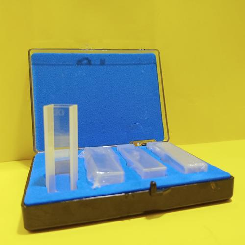 Jual Kuvet Glass / Cuvet Glass Spektrofotometer. 10mm (3,5 ML) - Kab ...
