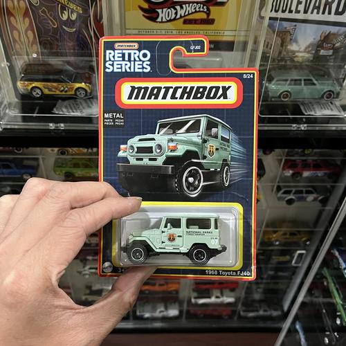 Jual Matchbox MBX 1968 Toyota FJ40 Retro Series [Hijau Telur Asin ...
