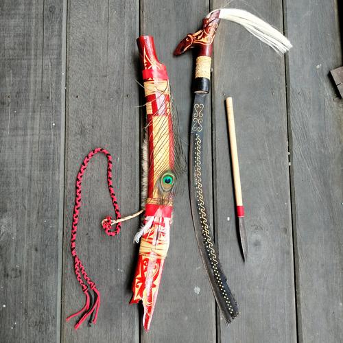 Jual mandau jimpul dayak mandau laes dayak. mandau senjata suku dayak ...
