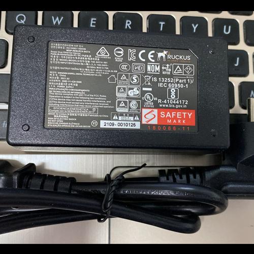 Jual Adaptor POE Ruckus Power Supply Adapter 48V 0.5A - Jakarta Pusat ...