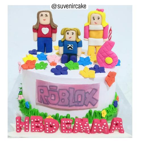 Jual Cake Roblox/kue ulang tahun roblox girl/kue uktah roblox girl ...
