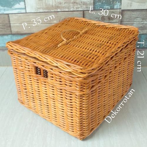 Jual keranjang rotan tutup besar persegi panjang - Kab. Majalengka ...