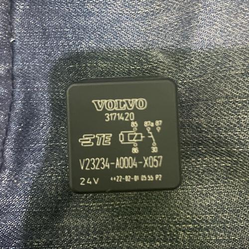 Jual RELAY VOLVO 3171420 24V ORIGINAL MADE IN PORTUGAL - Kab. Bekasi ...
