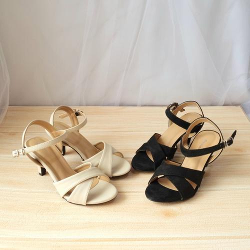 Jual sandal high heels pendek stanliano 720 hitam - Kota Surabaya ...