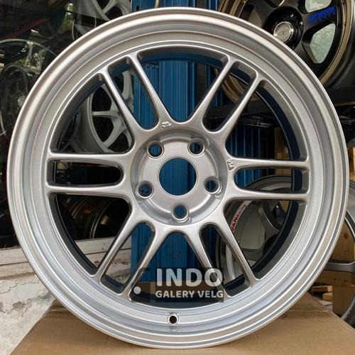 Jual velg mobil r18. FF1 RPF1 Flow Forming utk Innova reborn, venturer dll - Jakarta Utara ...