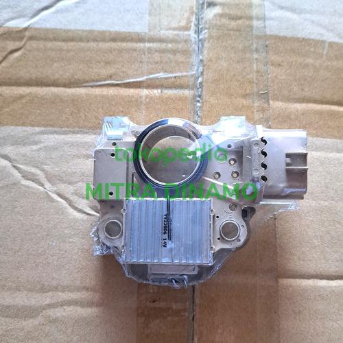 Jual IC REGULATOR TRITON/T120 SS INJECTION/GALANT K4 12V - Kota ...