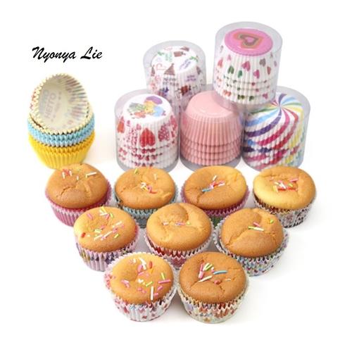Jual CM01 100 Pcs Kertas Cup Cake Case Muffin Mochi Liner Motif Warna ...