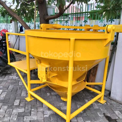 Jual Bucket cor concrete 0,8m3 bahan tebal bonus clamp dan Hose 5m ...