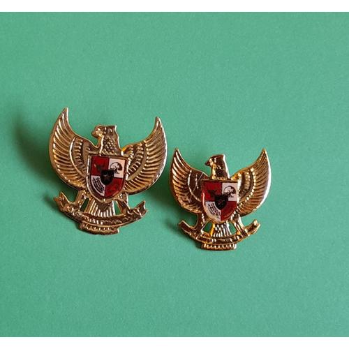 Jual PIN GARUDA PASKIBRAKA - PIN GARUDA UPACARA UKURAN Kecil / Besar ...