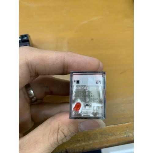 Jual Relay Omron MY2N-GS 220/240vac 24vdc Socket MY2 PYFZ-08-E Asli ...