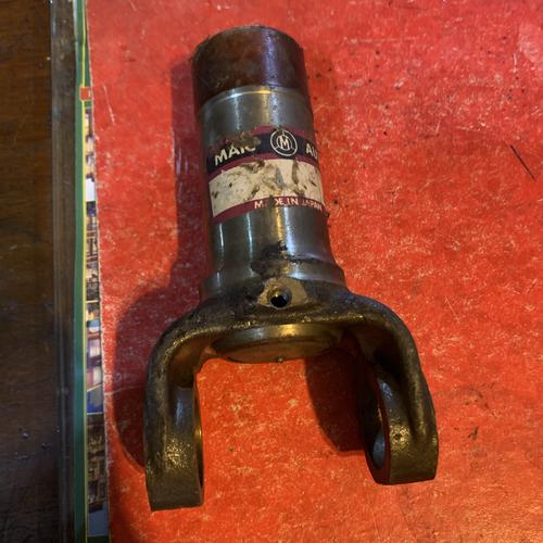 Jual Propeller joint shaft yolk joint kopel kecil Landrover seri series ...