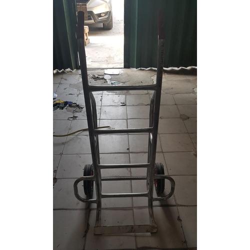 Jual KERETA SORONG DUA RODA/ KERETA DORONG/ TROLI BESI/ GEROBAK DORONG ... Jual KERETA SORONG DUA RODA/ KERETA DORONG/ TROLI BESI/ GEROBAK DORONG ...