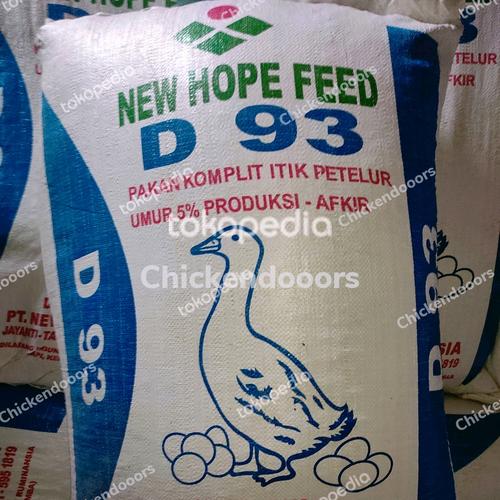 Jual D93 PAKAN KOMPLIT ITIK PETELUR PUR BEBEK TELUR NEW HOPE D 93 50KG ...