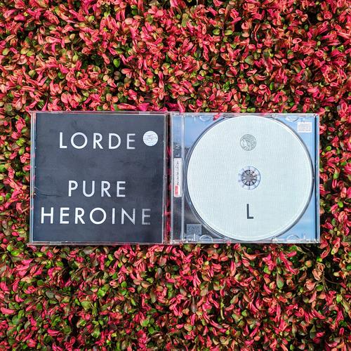 Jual CD Lorde Pure Heroine CD Player Pemutar CD Discman - Kab ...