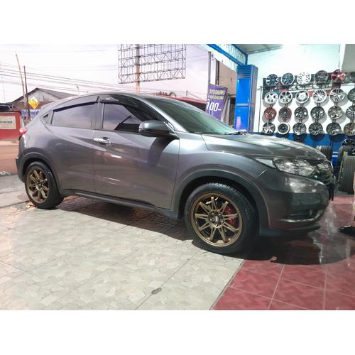 Jual modifikasi velg mobil honda hrv pakai velg hsr ring 18 tikala ...