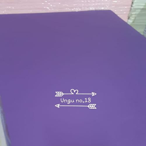 Jual Kertas Sampul Karton Cover Omega Foil Paper Ungu Nomor 18 isi ...