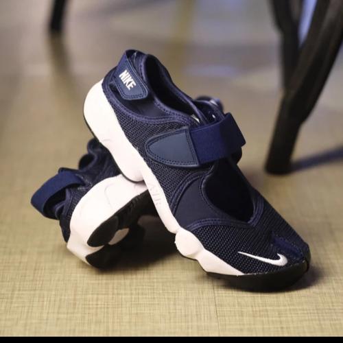 Jual SEPATU SNEAKERS WANITA NIKE AIR RIFT NAVY WHITE ORIGINAL - NAVY ...