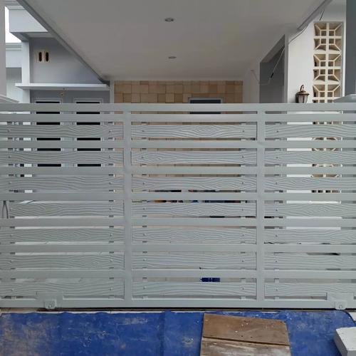 Jual pagar besi model horiczontal kombinasi besi hollow 3x6 cm dan GRC ...