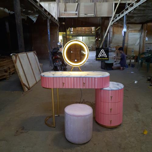 Jual meja rias minimalis modern lampu cermin sensor - Kab. Jepara ...