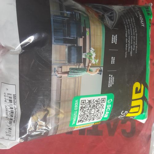 Jual Nat keramik Am 53.warana putih.white jasmine @1kg - Kota Tangerang ...