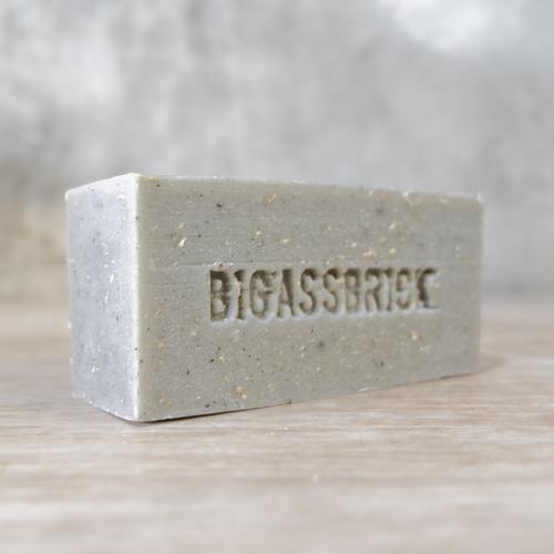 Jual Natural Soap Bar - BIGASSBRICK 300g - TRUE GRIT - Republic of Soap ...