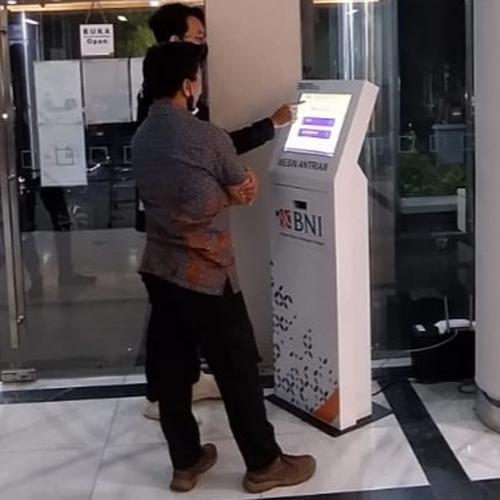 Jual MESIN ANTRIAN BANK CUSTOM - BASIC STANDAR - Kab. Bogor - ITMulticomp | Tokopedia