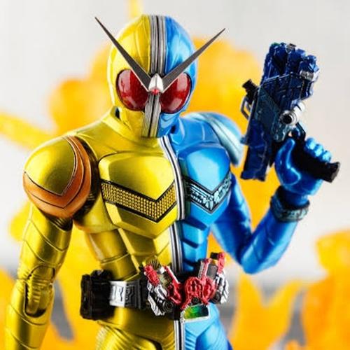 Jual SHF Kamen Rider W Double Luna Trigger SS Shinkocchou Seihou Figure ...