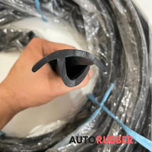 Jual Karet List Lis Mobil Box Kontainer Container Model T 10 M Hitam ...