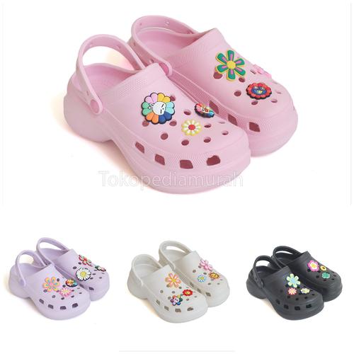 Jual Crocs Classic Platform Clog Flowers - Putih, W5 - Kab. Bogor ...