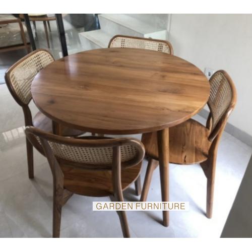 Jual Meja Makan Set Bulat 4 Kursi Jati Kombinasi Rotan - Kota Depok - Garden furniture | Tokopedia