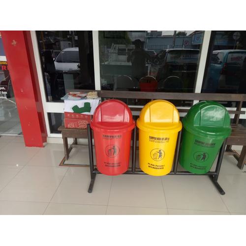 Jual tempat sampah 3 pilah kapasitas 80 litter/ tong sampah, tempat ... Jual tempat sampah 3 pilah kapasitas 80 litter/ tong sampah, tempat ...