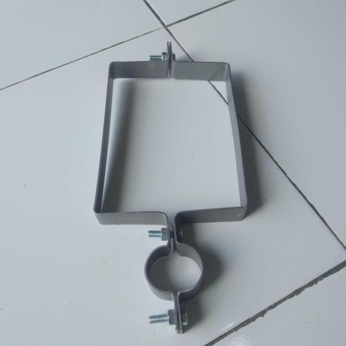 Jual klem tiang kotak 15cm x 20cm pipa lampu 1.5inc - Jakarta Barat ...