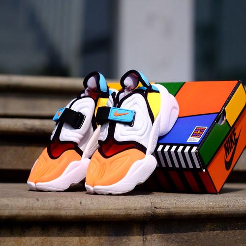 Jual Sepatu Snekaers Wanita Nike Aqua Rift WMNS Hyper Crimsons - 39 ...