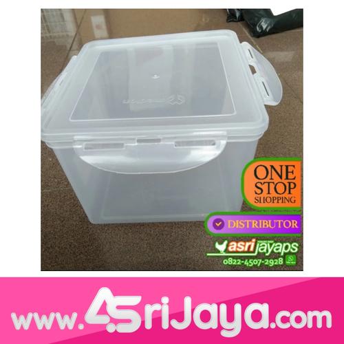 Jual Tupperware Box Medion Plastik Persegi 15x15x12 cm - 13x13x9 - Kab ...