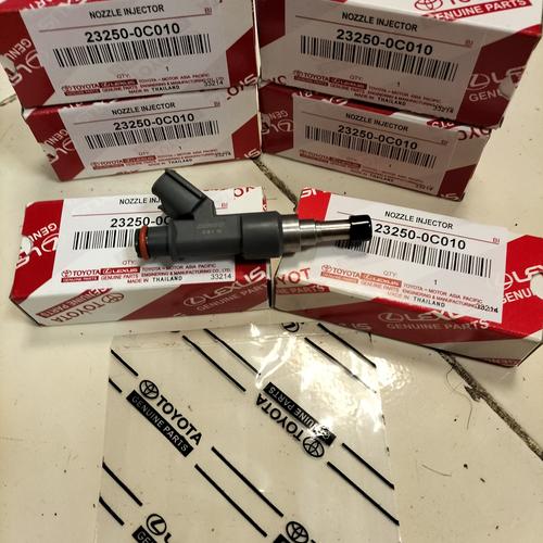 Jual NOZZLE INJECTOR NOZEL INJECTOR TOYOTA INNOVA BENSIN FORTUNER ...