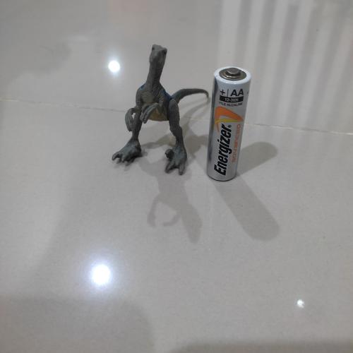 Jual figure jurassic world dinosaurus velociraptor blue - Kota Batam ...