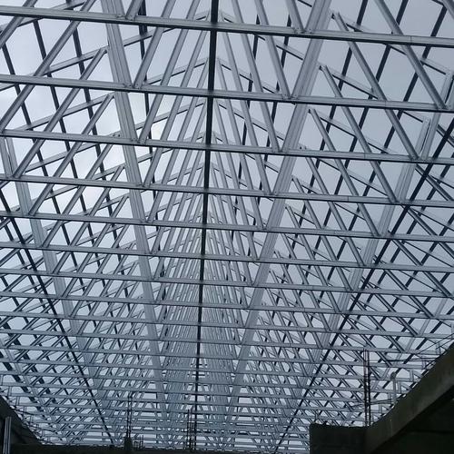 Jual Konstruksi rangka atap baja ringan tlp 081381281414 - Kota ...
