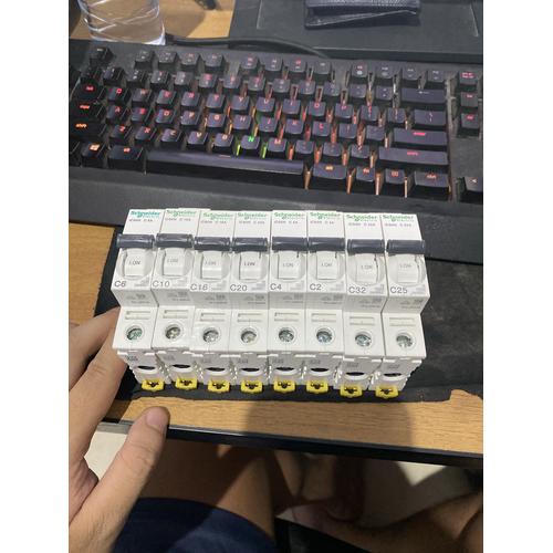 Jual MCB IC60N 1P 2A 4A 6A 10A 16A 20A 25A 32A 6KA 10KA SCHNEIDER MURAH - 2 - Jakarta Pusat ...