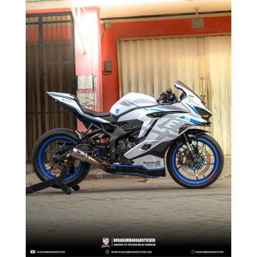 Jual Desain stiker NINJA ZX25R putih Trickstar grafis biru full body ...