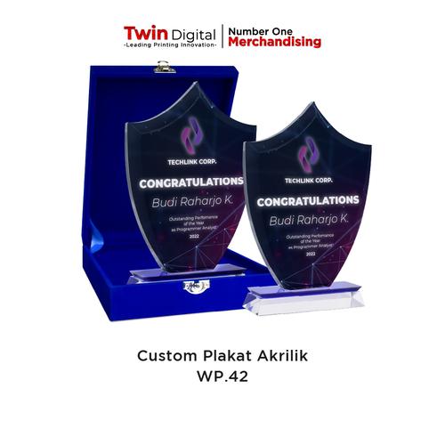 Jual Custom Plakat Akrilik Premium Piagam Penghargaan Tropi Wisuda ...