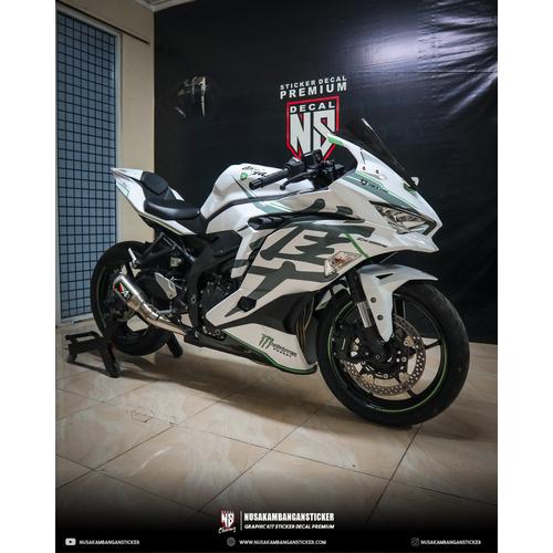 Jual Stiker decal NINJA ZX25R putih Trickstar grafis biru full body ...