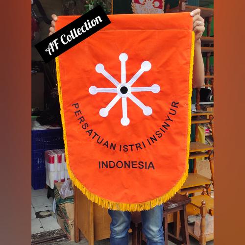 Jual Bendera Vandel Pataka Custom Plus Palang Kayu Pataka - RUMBAI EMAS ...
