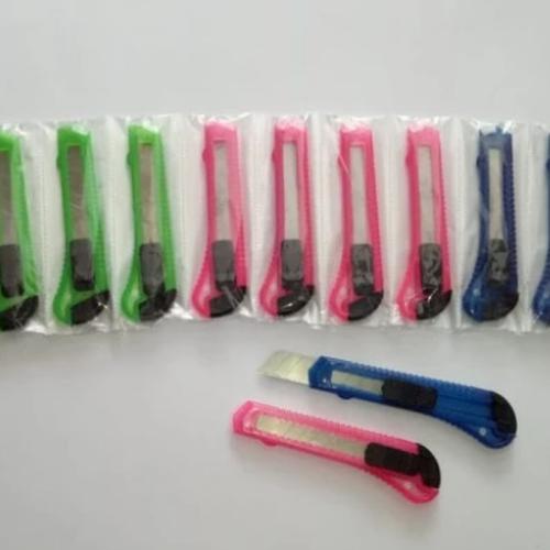 Jual pisau cutter rentengan isi 12 picis ukuran besar - Kota Bandar ...