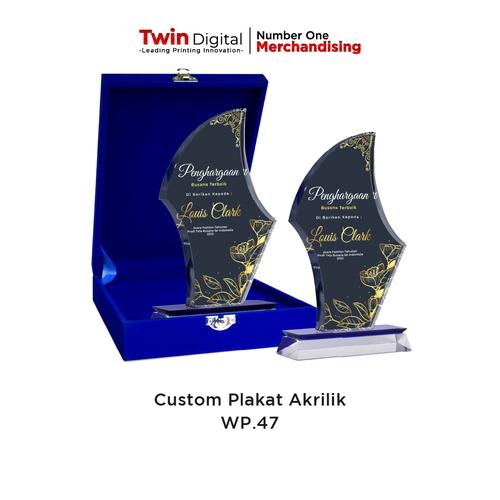 Jual Plakat Akrilik Premium Piagam Penghargaan Tropi Wisuda - Plakat WP ...