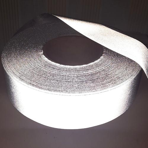 Jual ECER-3M 8906 Scotlite Reflective Kain 2 in x 1 M-Scotlight Baju ...