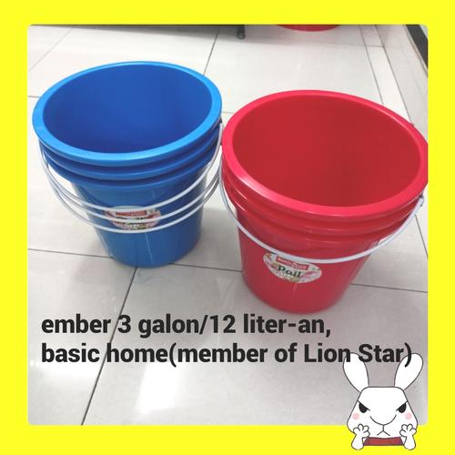 Jual ember 3 galon/ (12 liter-an), basic home(member of lion star) - Jakarta Pusat - twingift ...