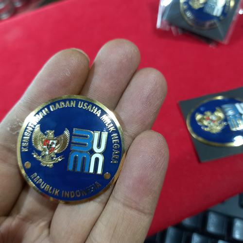 Jual pin bumn - oval - Jakarta Pusat - calvindadon atribut logam ...
