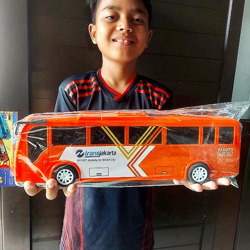 Jual Mainan Bus Transjakarta Besar Busway Miniatur Mobil Mobilan Non ...