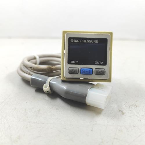 Jual SMC PSE300-M PSE300 Digital Pressure Switch Sensor Controller 12-24VDC - Kota Batam - Toko ...
