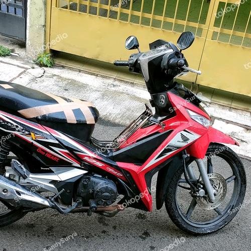 Jual HONDA SUPRA X125 2014 Warna Merah Hitam Motor Bebek Manual FI CW ...
